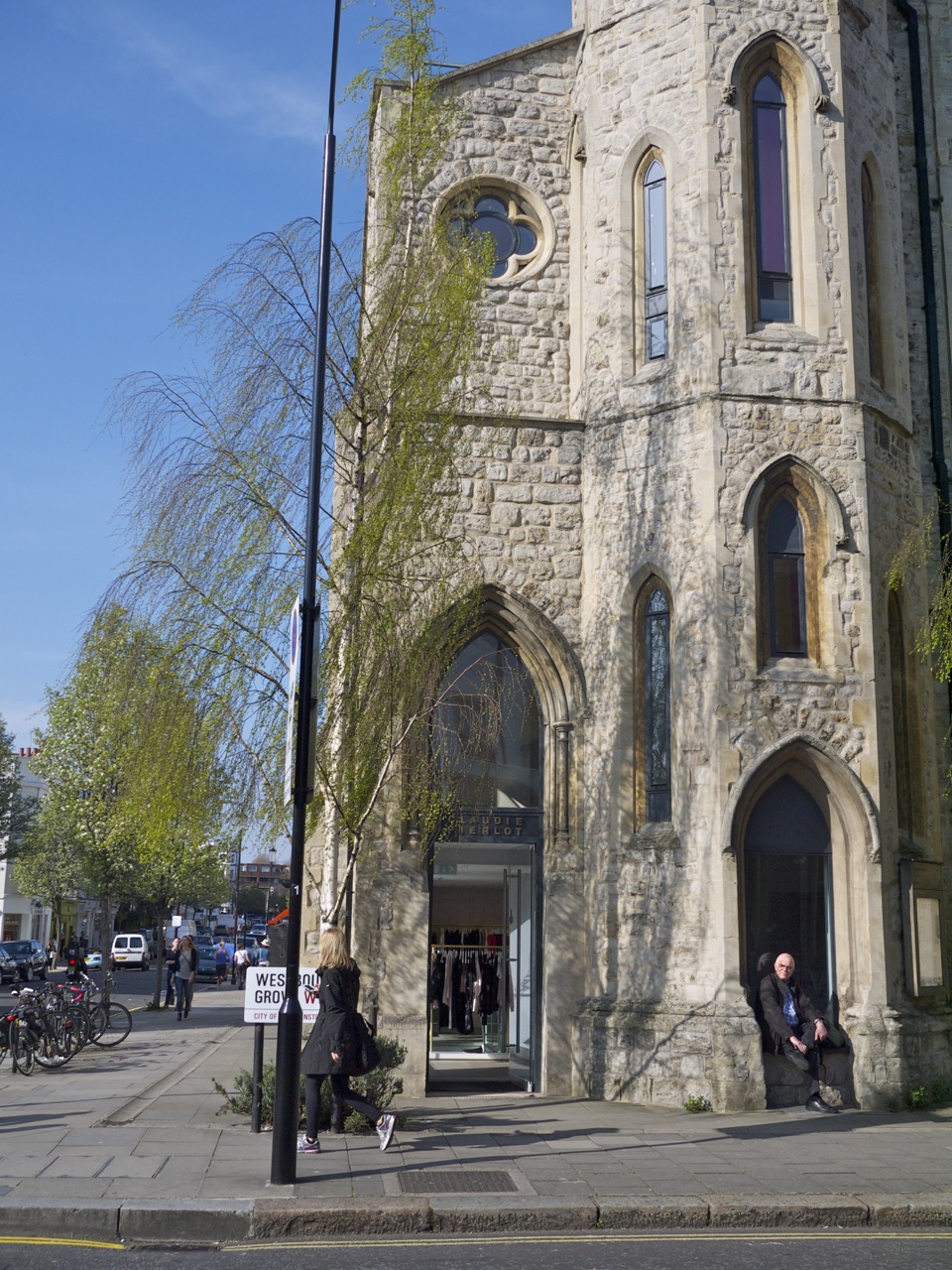 A Wander Down London's Westbourne Grove