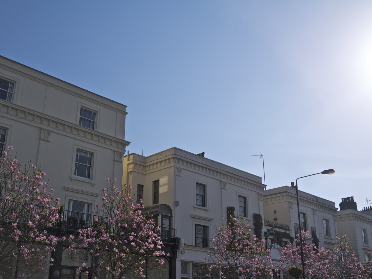 A Wander Down London's Westbourne Grove